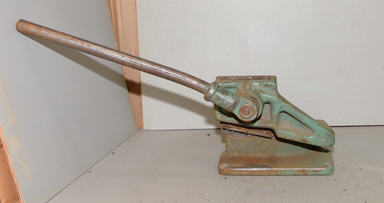 Whitney USA No 38 metal fabrication bench shear cutter blacksmith forge ...