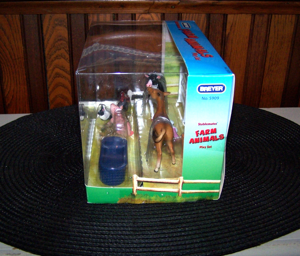 BREYER #5909 STABLEMATE FARM ANIMALS SET ~ MULE COW BUNNY ROOSTER HEN ...