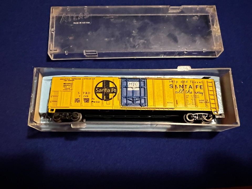 N Scale Atlas 2301 Santa Fe 50' Mechanical Reefer 2248 C36414 | eBay