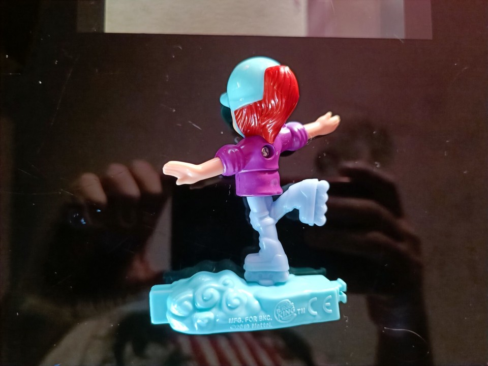 Jeu jouet figurine Polly Pocket - Fille en roller - Burger King | eBay