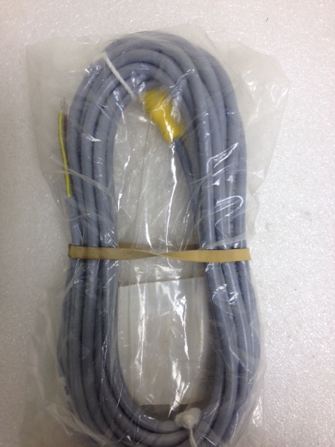 *NEW* Turck Eurofast Cordset RSCV 8T-5, 8x24 AWG, 2A, 5M length, Male ...