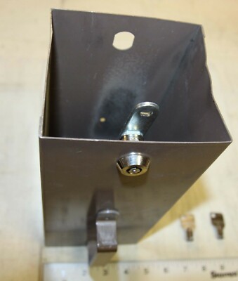 AP Automatic Products snack vending machine metal coin cash box w/ lock ...