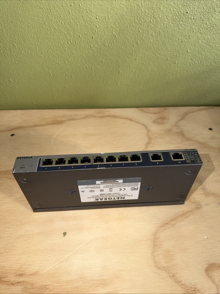 NETGEAR 10-Port Gig/10G Ethernet Unmanaged Switch (GS110MX) -with 8 x ...