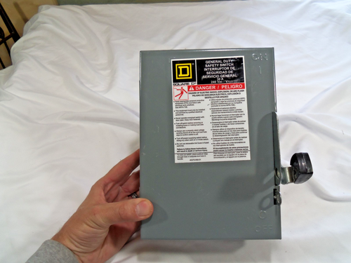Breaker Box Square D DU221RBUP 30A 240V Single Phase Type 3R Outdoor | eBay