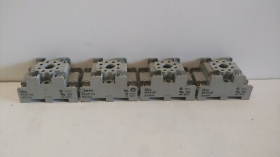 LOT OF (4) GUARANTEED! IDEC 8-PIN 10A 300V RELAY SOCKETS SR2P-05 | eBay