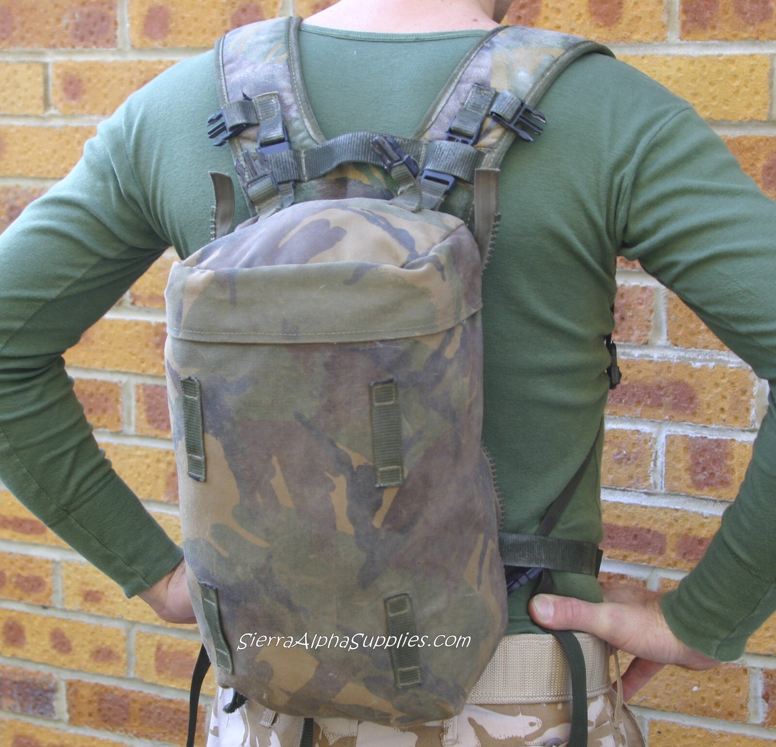 UK British Army Surplus Issue DPM IRR Bergen Side Pouch Single Camo ...