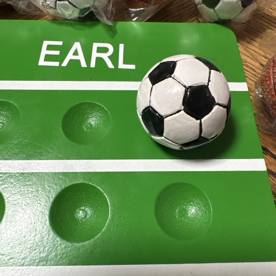 Vintage Collectible Sports Balls Tic Tac Toe Game "EARL" Board (A36 ...