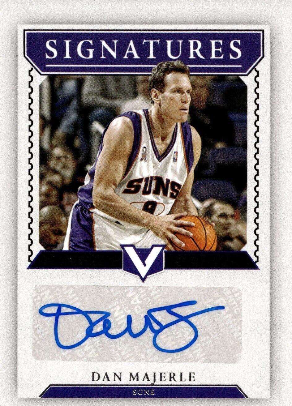 2022-23 Panini Chronicles - Vertex Signatures Dan Majerle #VS-22 (AU ...