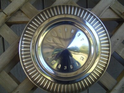 ONE CLASSIC MERCURY COMET CYCLONE DOG DISH HUBCAP WHEEL COVER CENTER ...