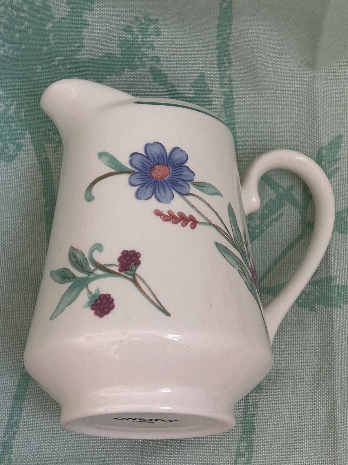Vintage Oneida Ava Covered Sugar & Creamer Set | eBay