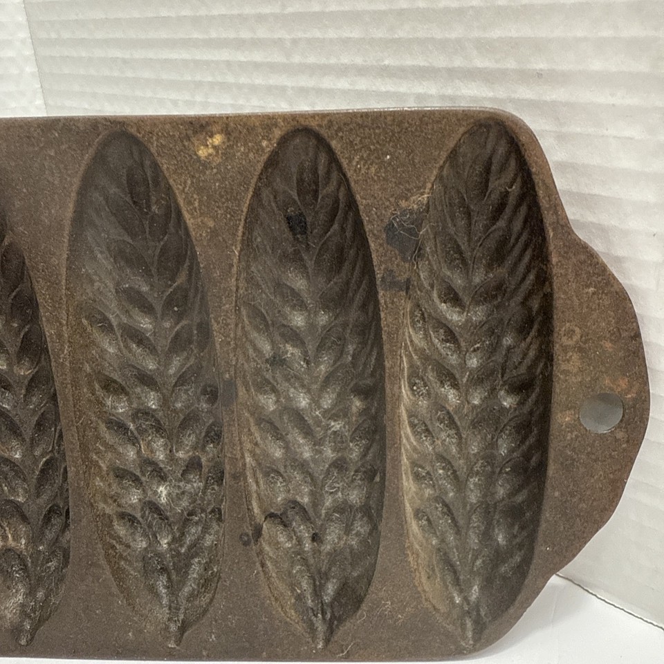 Wagner - Griswold Pattern Cast Iron Wheat Corn Stick Pan Rare | eBay
