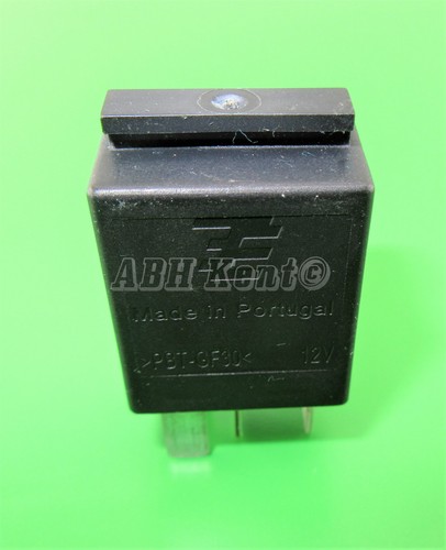 474-Vauxhall Saab 4-Pin Black Relay 13266316 Tyco V23374-A1001-X009 12V ...