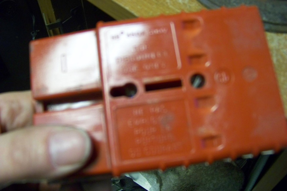 ANDERSON POWER PRODUCTS 913 Connector Housing, Red, SB350 Series Plug ...