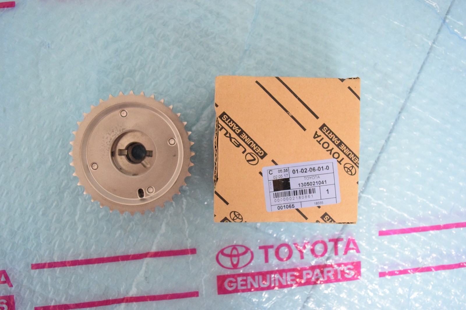 GENUINE TOYOTA SCION GEAR ASSY, CAMSHAFT TIMING 13050-21041 / ...