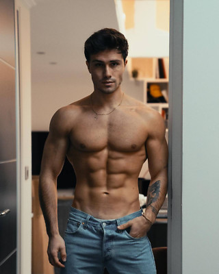 [P395] Male Model Showing Off Posing Beefcake Alpha Hunk Man Beefy | eBay