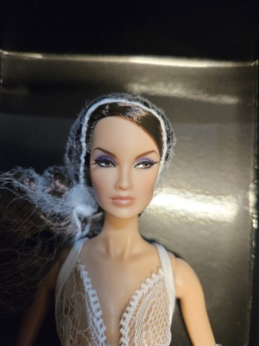 “CRYPTIC CASES” IMOGEN LENOX AS DONNA DRAKE GIFT SET, STILETTO 2024, LE ...