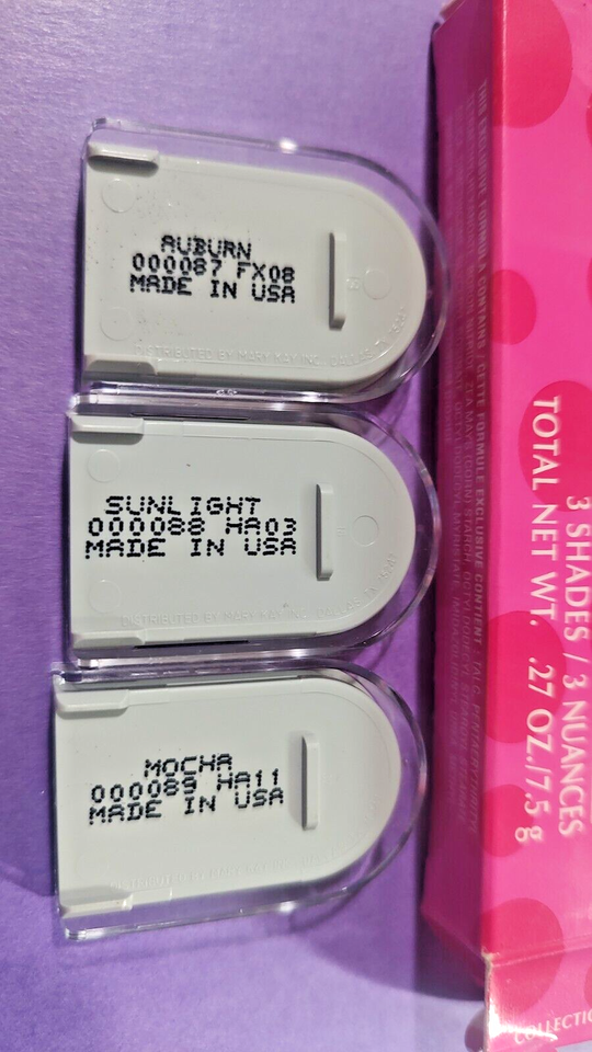 Signature Eye Color by Mary Kay. Disc'd. Compacts & Brush - Combine ...