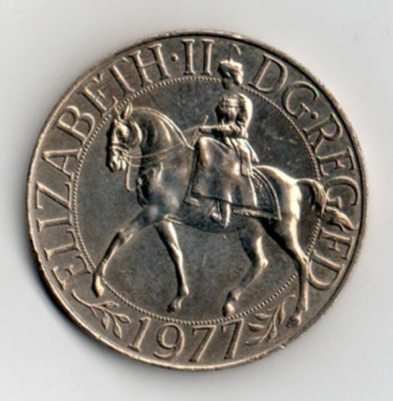 un010 1952-1977 Royal Silver Jubilee 1 Crown Coin | eBay