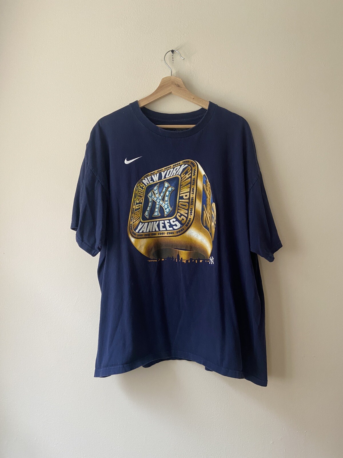 Vintage Nike Swoosh New York Yankees MLB Ring Art nav… - Gem