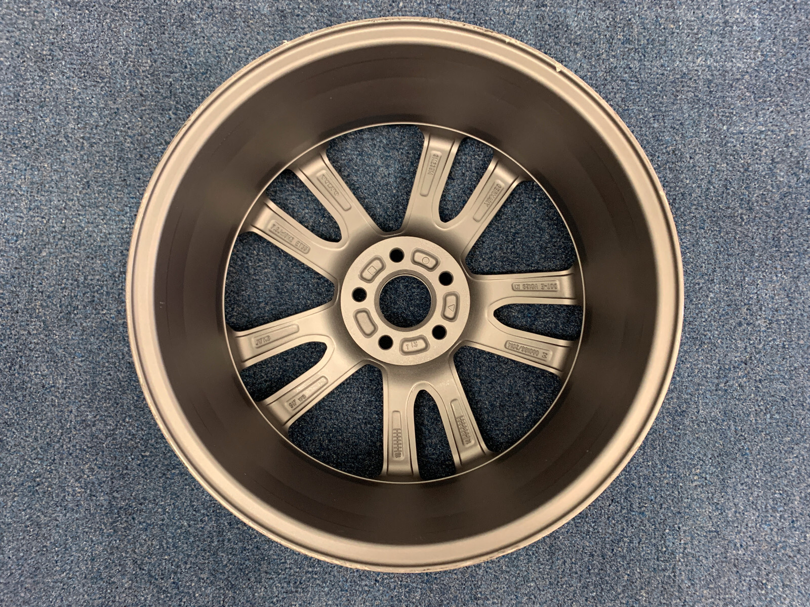 Genuine Volvo Aluminum Rim Neso 7.5 X 18in 31439194 for sale online | eBay