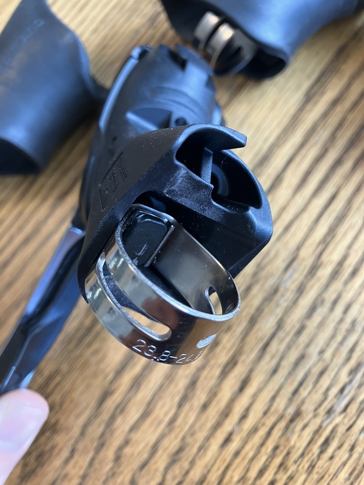 Shimano 105 ST-5600 3X10 Sp, Road FlightDeck Shifters, Made in Japan | eBay