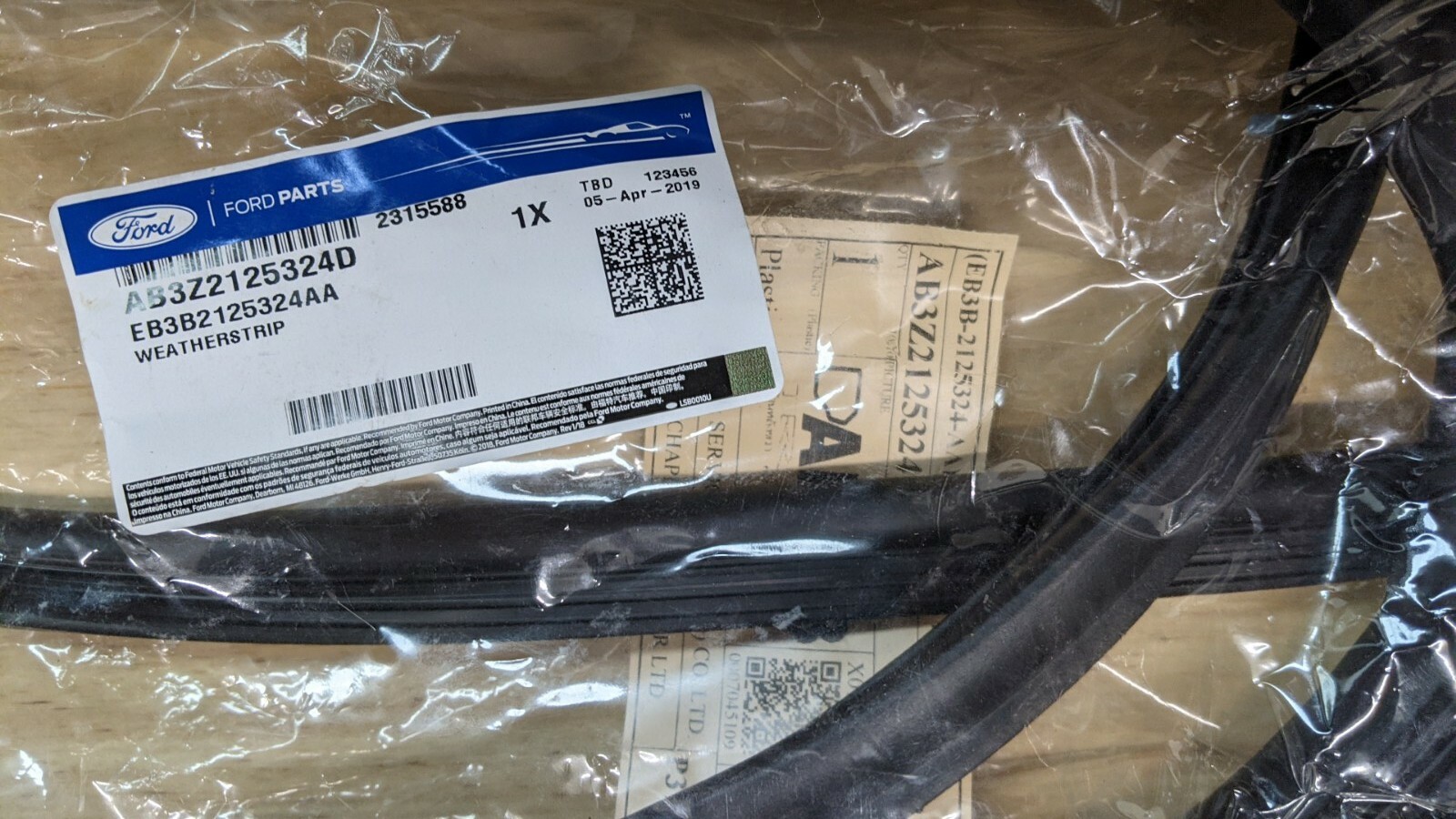 Genuine Ford Weatherstrip AB3Z-2125324-D | eBay