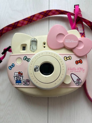 Sanrio Hello kitty Fujifilm Instax Mini Instant Film Camera CHEKI Pink ...