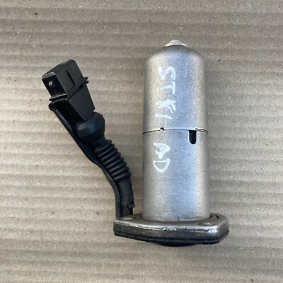 BMW E34 525i 520i M50 engine oil level sensor 1735398 Leveling switch ...
