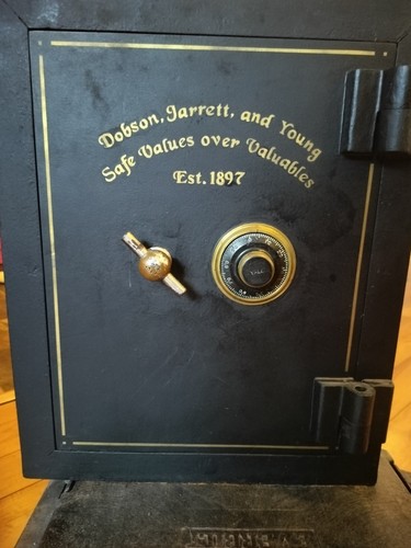 Vintage Safe With Yale Lock Very Heavy | eBay