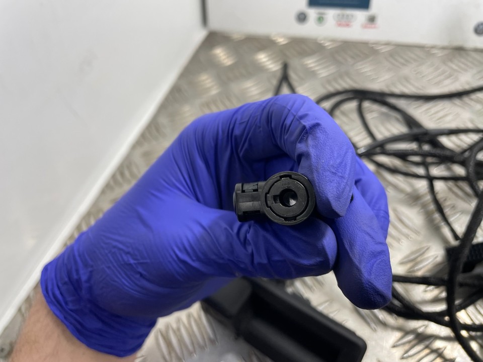 AUDI Q5 BOOT HANDLE WITH REVERSING CAMERA FITS MODELS 2017 TO 2025 ...