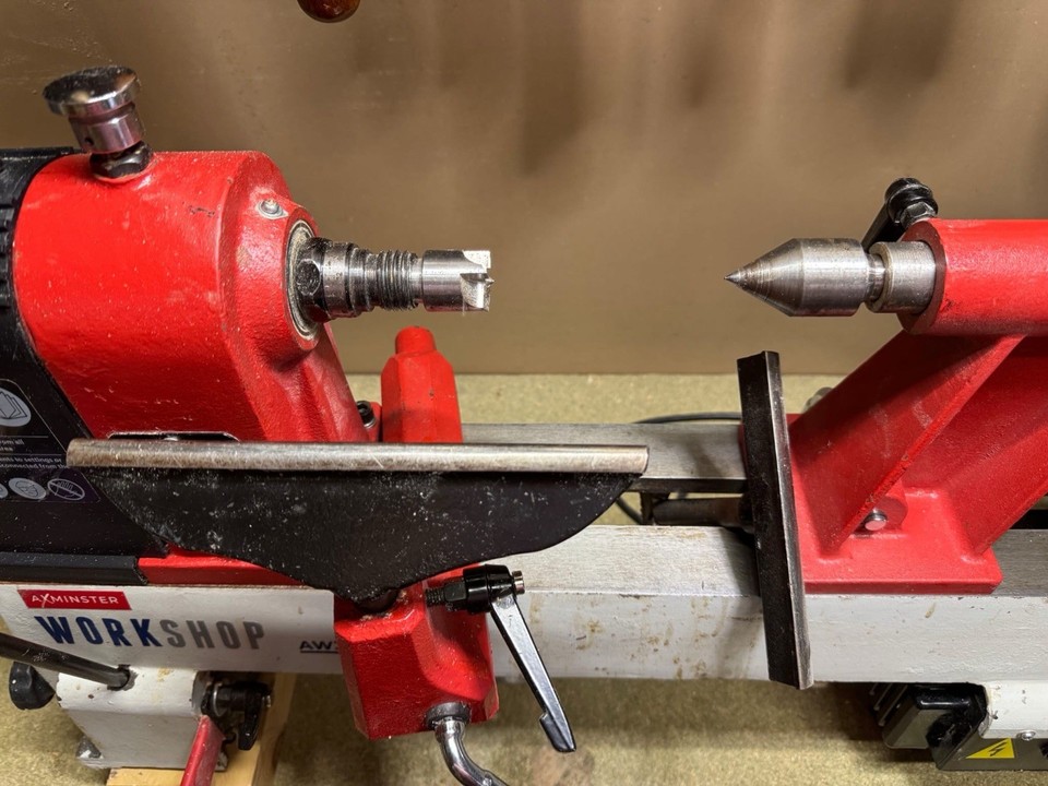 Axminster AW305WL Woodturning Lathe with Chuck and Turning Tools | eBay UK