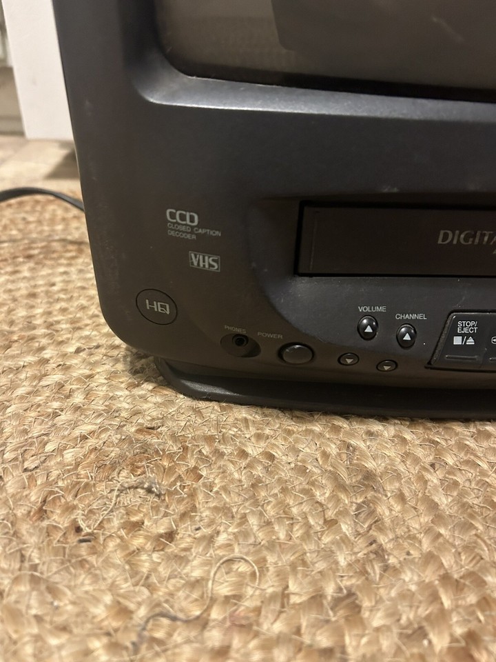 Sansui COM3100CTV VCR Combo 13" Retro Gaming VHS Player NO Remote ...