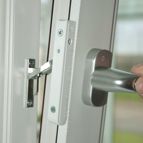 Maco Multi- Vent Tilt and Turn Window Restrictor Catch UPVC Timber ...