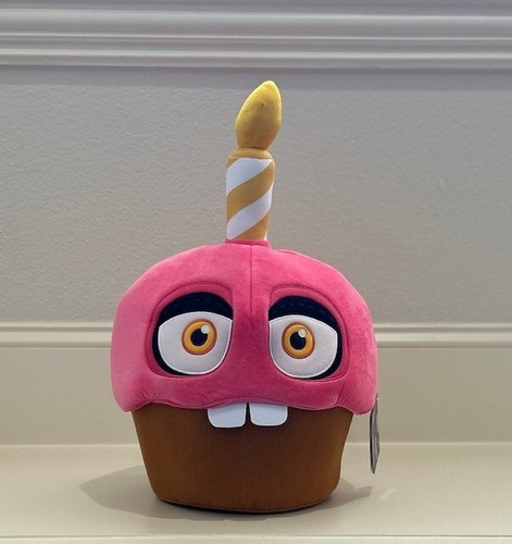 NWT Funko Mr. Cupcake 16” Plush GameStop Five Nights at Freddy's Movie ...