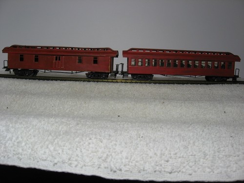 HO scale old time set of two old Mantua brass passenger cars, coach and ...