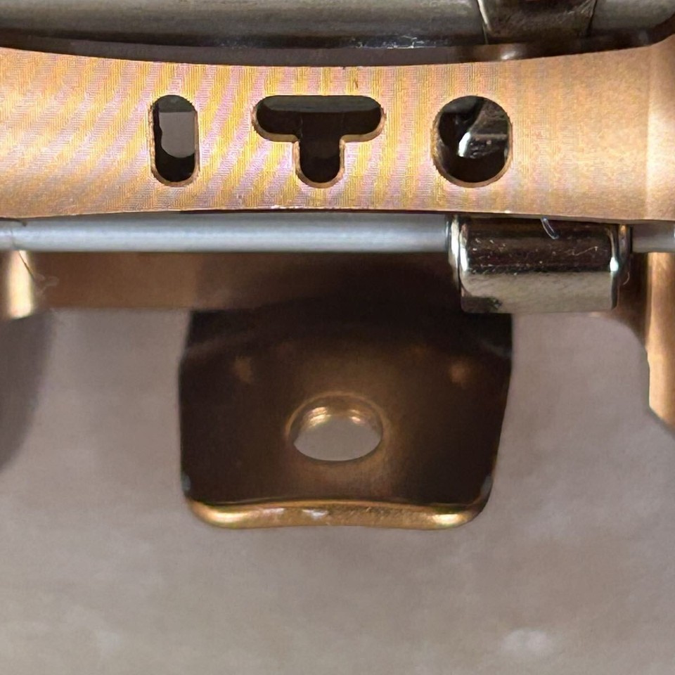 Megabass LIN 10C LEFT with Daiwa reel cover | eBay