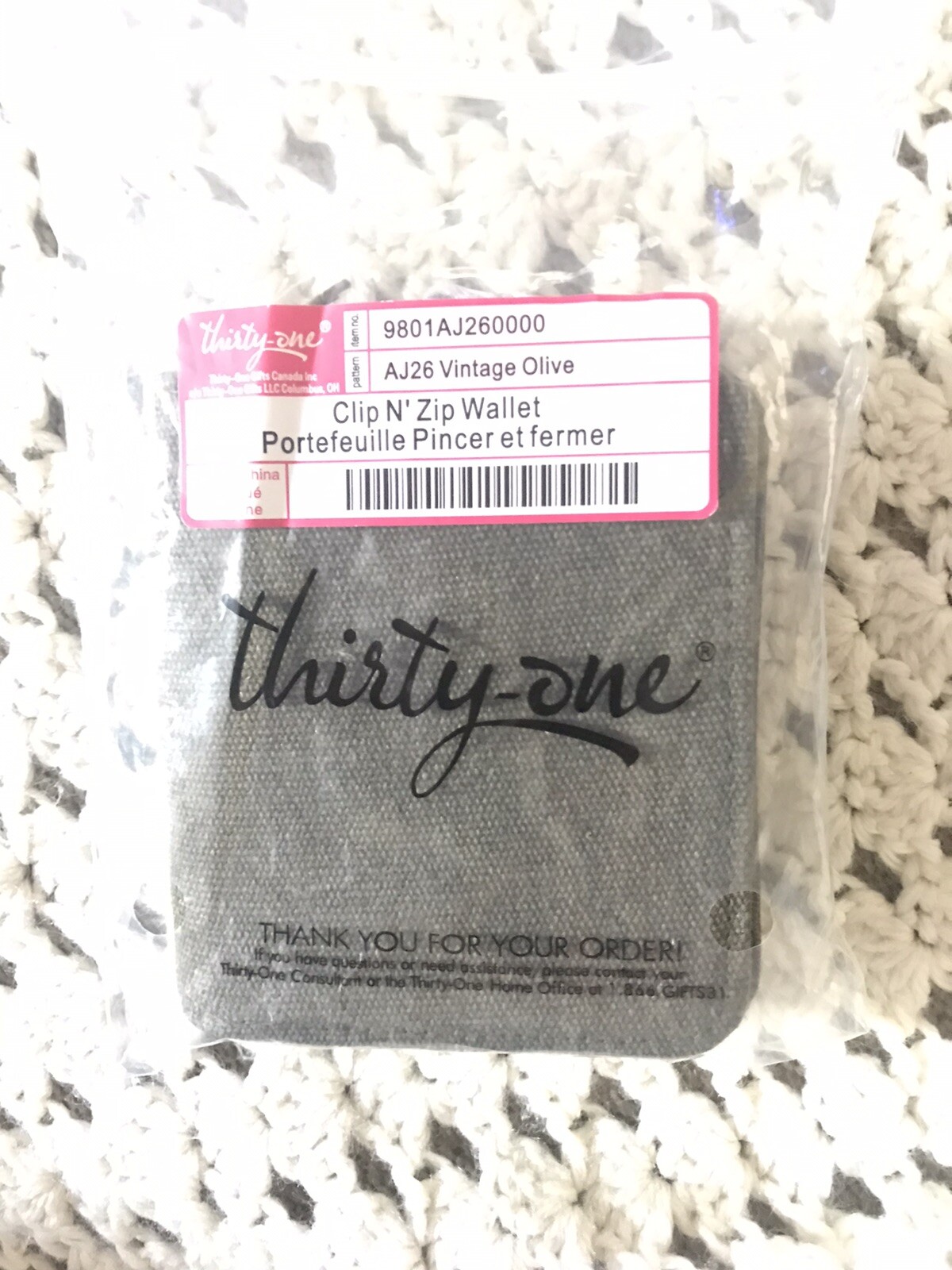 *NEW* Thirty One CLIP N’ Zip Wallet In Vintage Olive | eBay