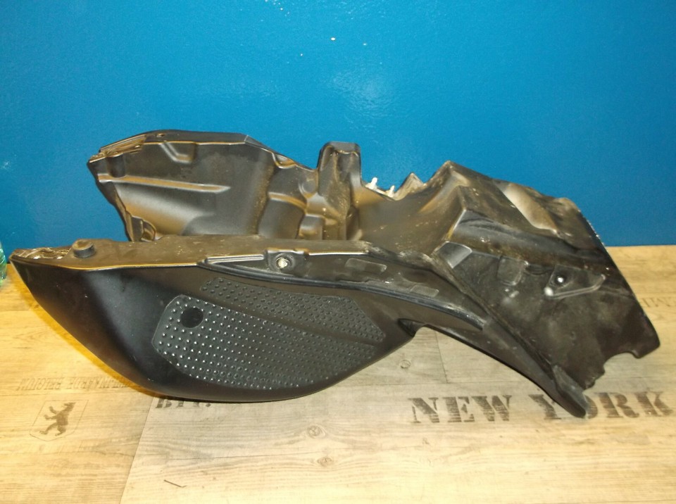 Aprilia 1000 Tuono V4 Fuel Tank Gas Tank | eBay UK
