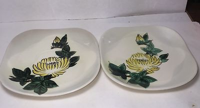 2 VINTAGE RED WING PLATES PLATTERS WITH FLOWER DESIGNS | eBay