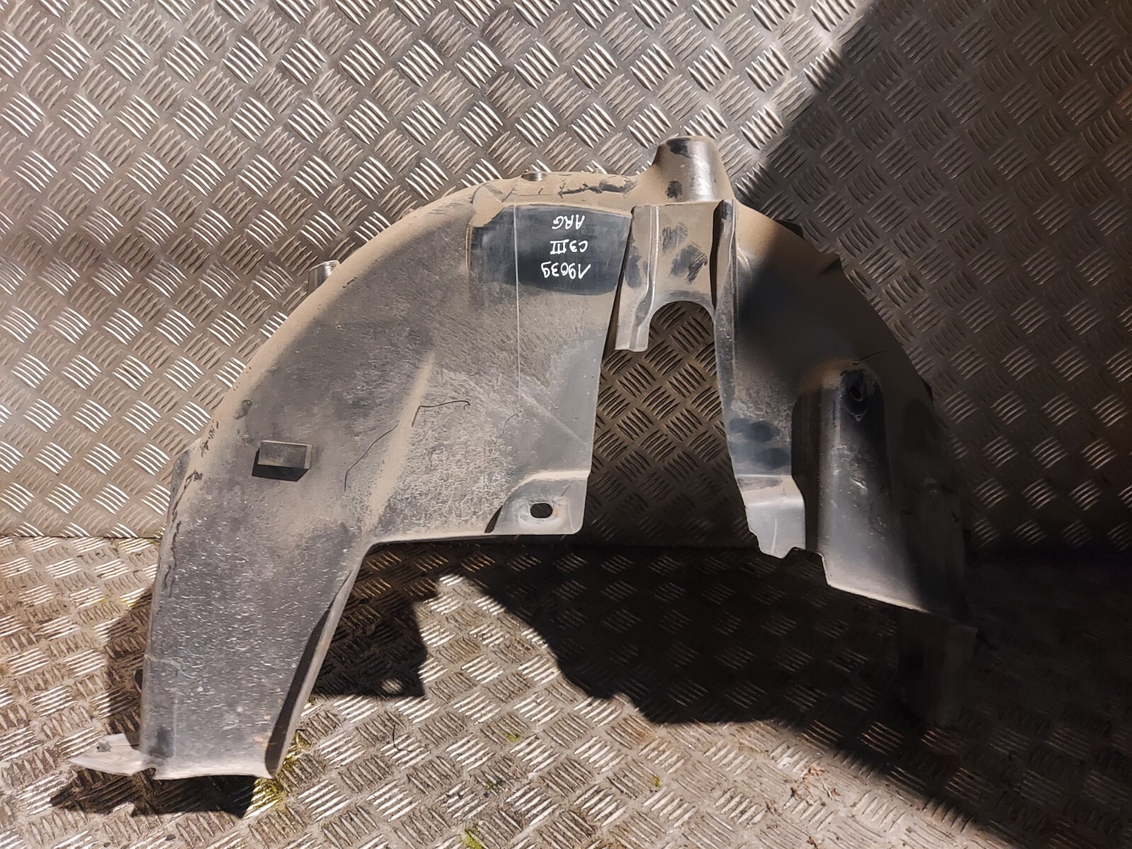 Pare Boue Arrière Gauche - CITROEN C3 III (3) PHASE I (1) - De 10-2016 ...