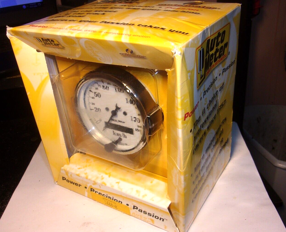 $229 Autometer 1688-M Old Tyme White 3-1/8" ELEC. SPEEDOMETER Gauge 0 ...