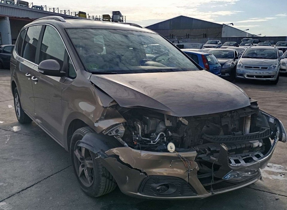 1K0407621F MOYEU DE ROUE AVANT GAUCHE / 811242 POUR SEAT ALHAMBRA 710 ...
