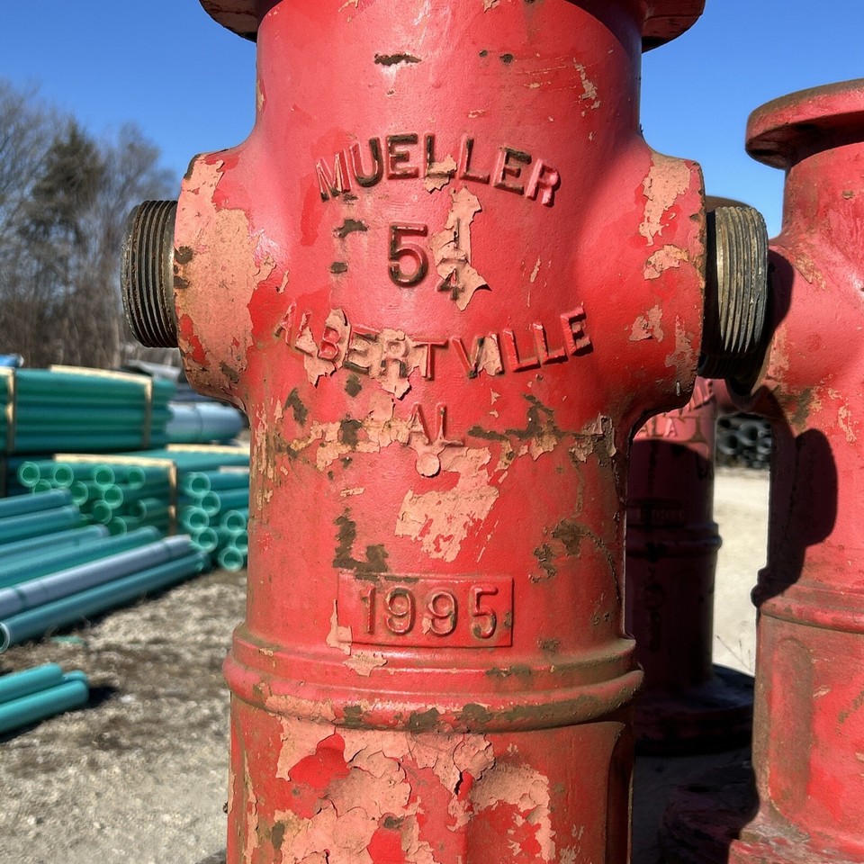 Lot Of 8 SALVAGE MUELLER FIRE HYDRANTS, 1980s 1990s, 22.25” Tall, 117 ...