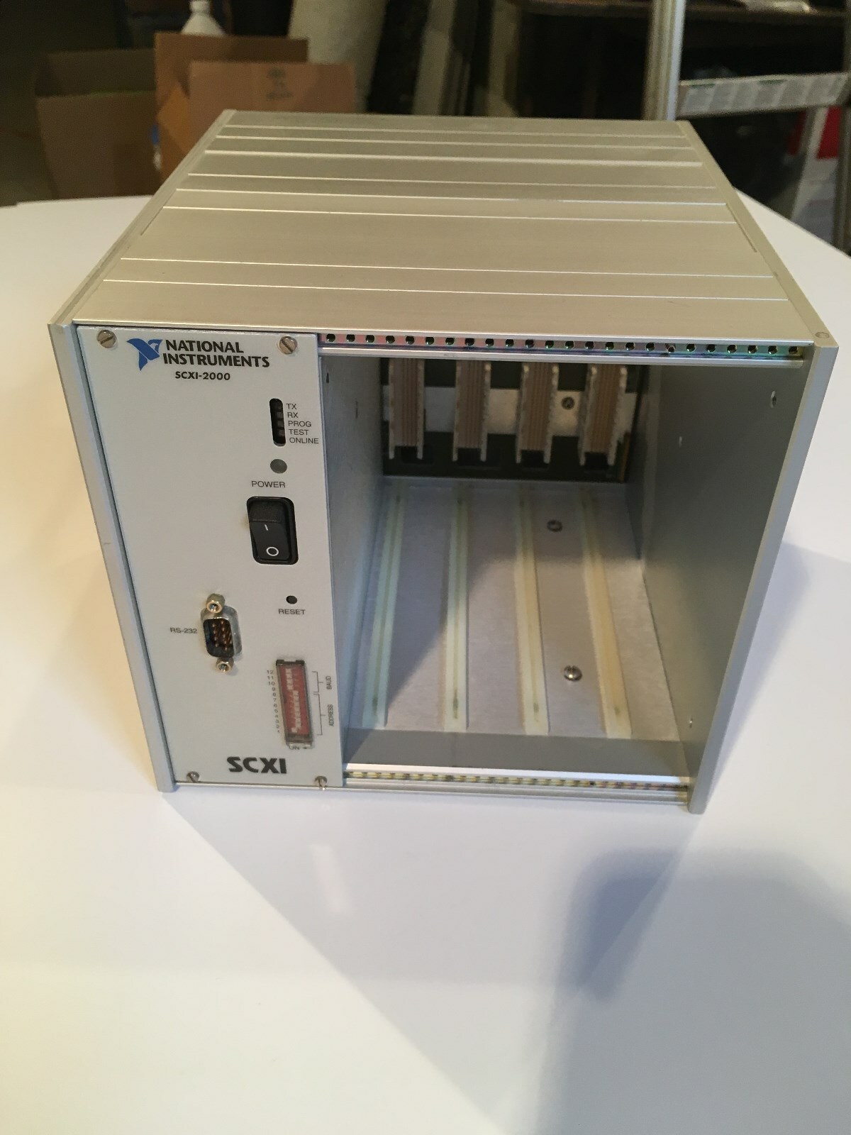 NATIONAL INSTRUMENTS SCXI-2000 DATA ACQUISITION CHASSIS P/N 183039E-01 ...