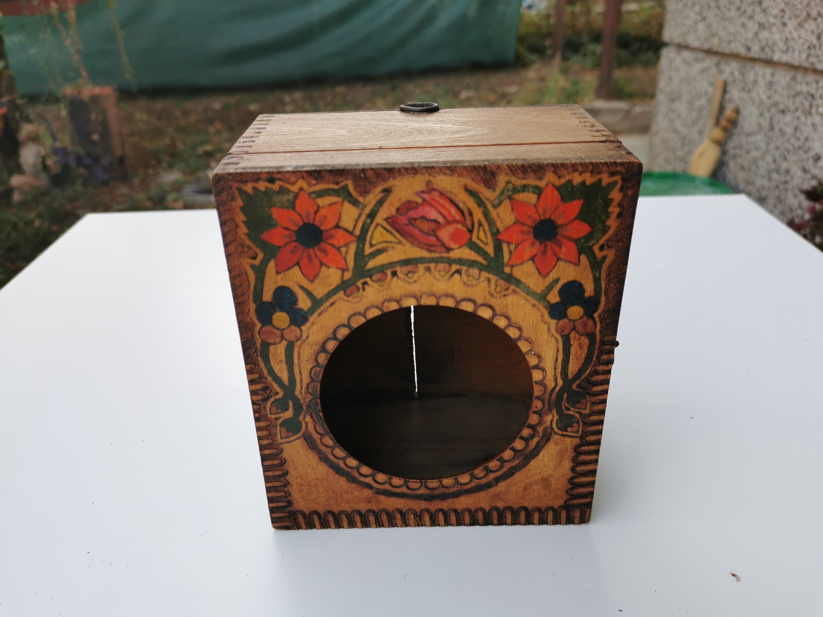 ANTIQUE PRIMITIVE OLD HAND PAINTED WOODEN WALL HANGING CLOCK BOX | eBay