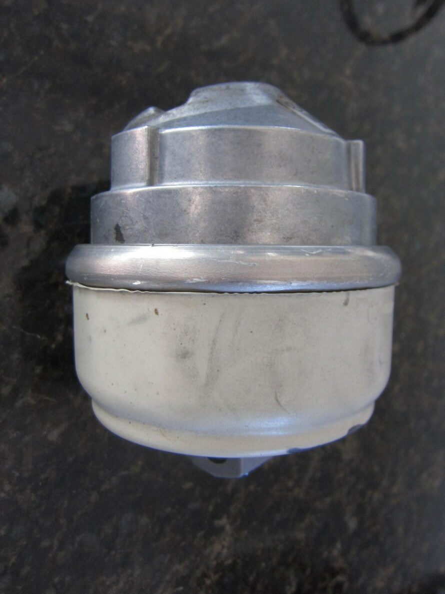 Mercedes Benz ENGINE MOUNT 2212406317 | eBay