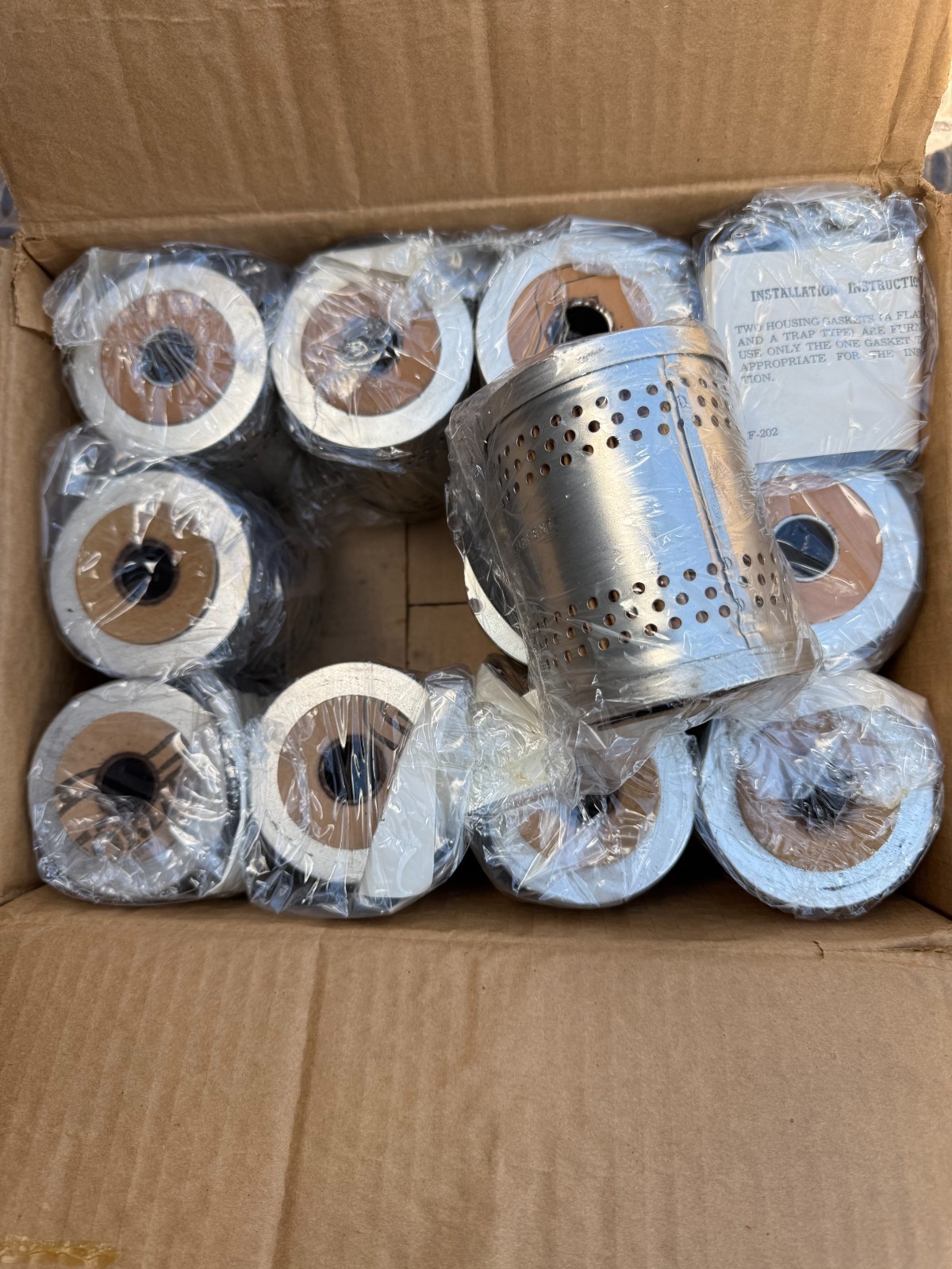 M274 MILITARY MULE CASE OF 12 NOS OIL FILTERS | eBay