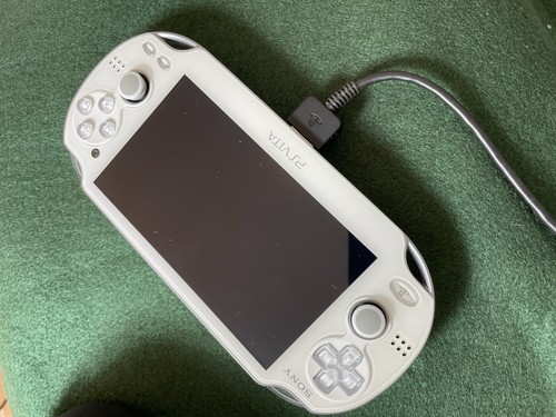 Sony Playstation Vita PS Vita PCH-1001 Handheld Game System White USED ...