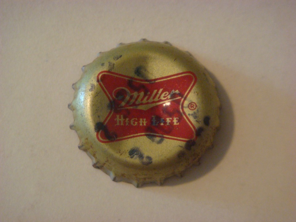 BEER Bottle Crown Cap ~ MILLER Brewing High Life ~ Milwaukee, WISCONSIN ...