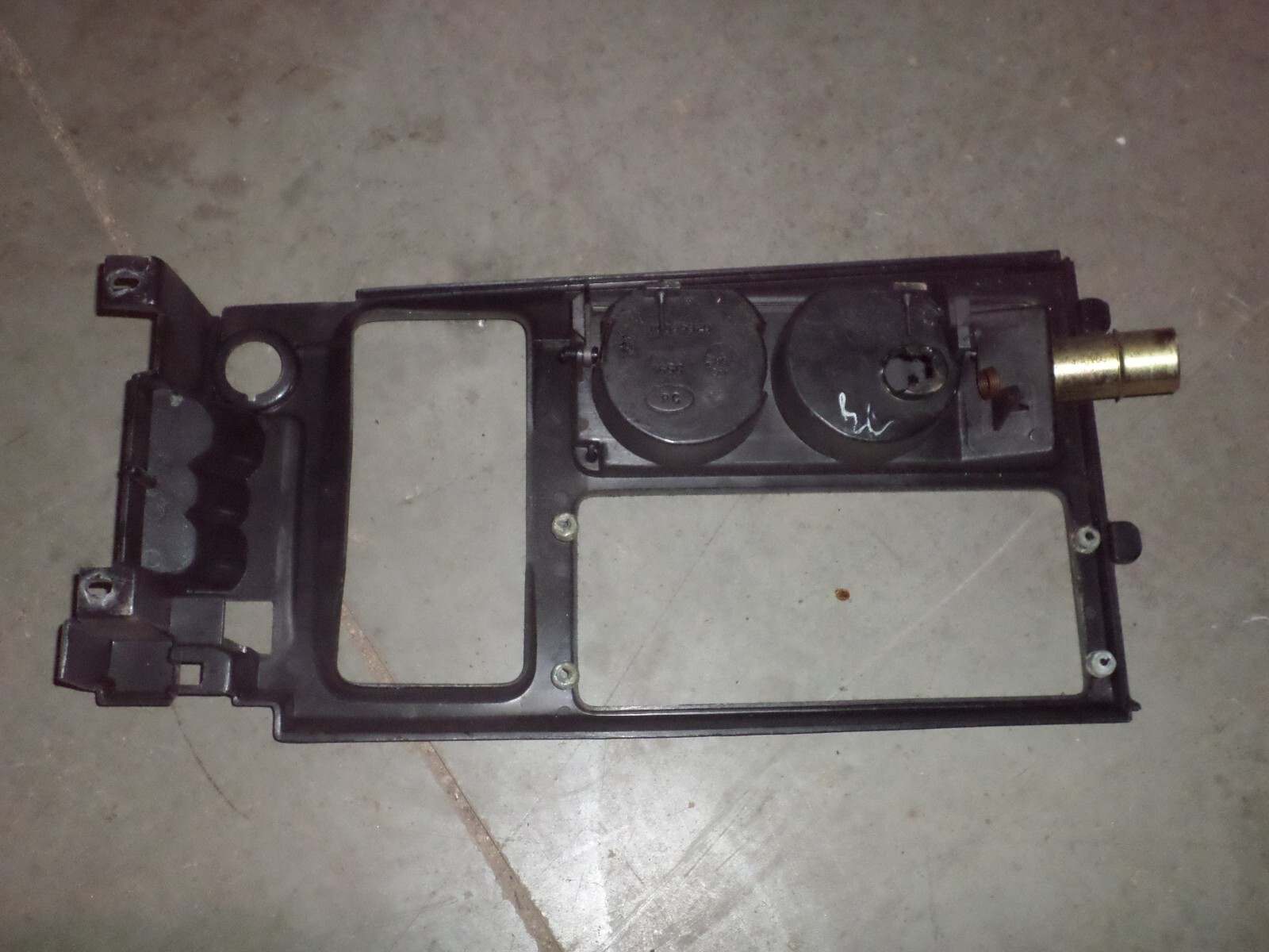 90 Corvette ZF6 MANUAL SHIFTER TRIM PLATE Bezel 91 C4 console GM ...